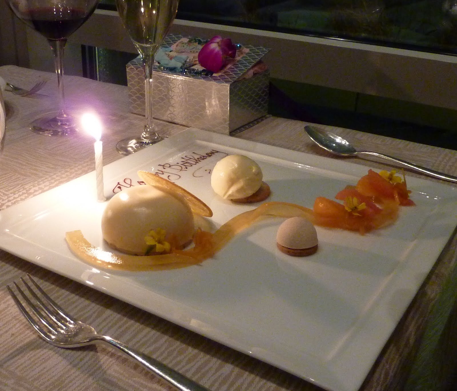 Romancing the Home: Trump Tower Chicago Restaurant Sixteen is Delightful