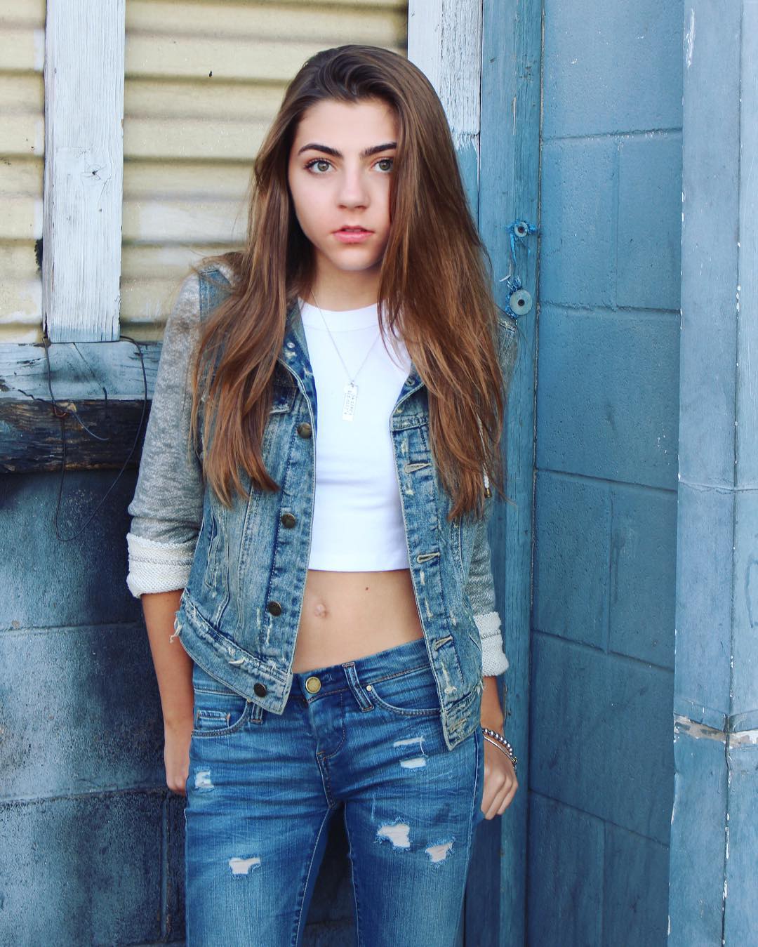 Starlet Arcade: Jada Facer