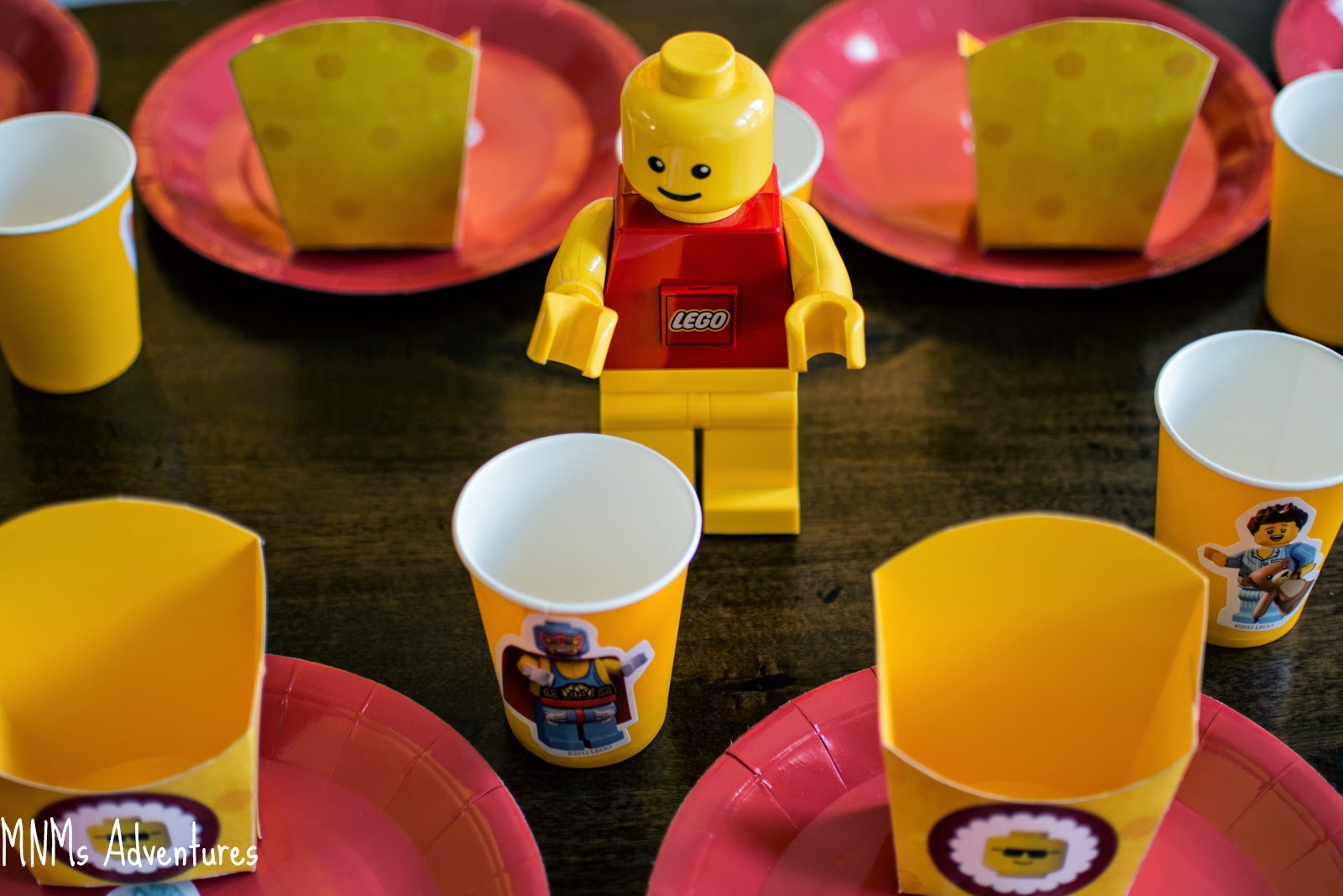 How to: The ultimate LEGO Movie Theme Party {Ideas and Supplies} | the ...