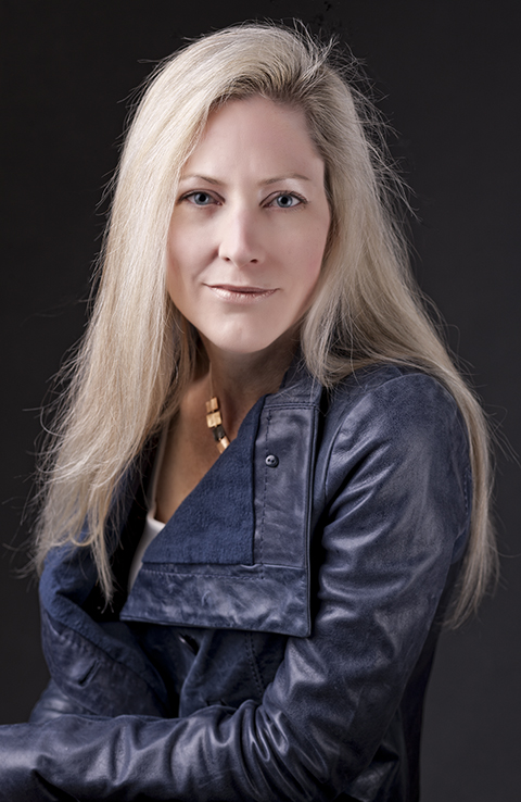 Cats, Books, and...More Cats!: CHARACTER INTERVIEW ALERT! ABBY COOPER ...