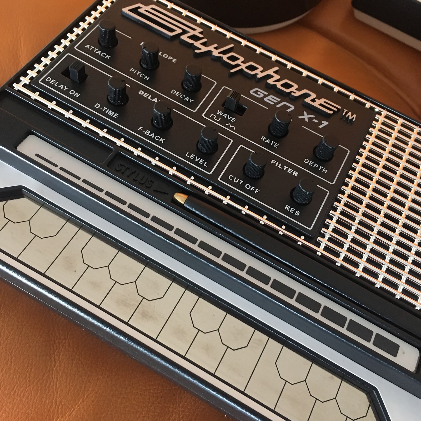 MATRIXSYNTH: Stylophone GEN X-1, Classic & Beatbox 2019 Black & Chrome