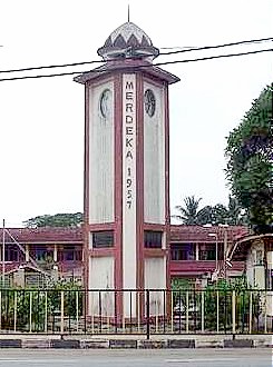 Post 5 - Menara Jam di Malaysia... - Relaks Minda