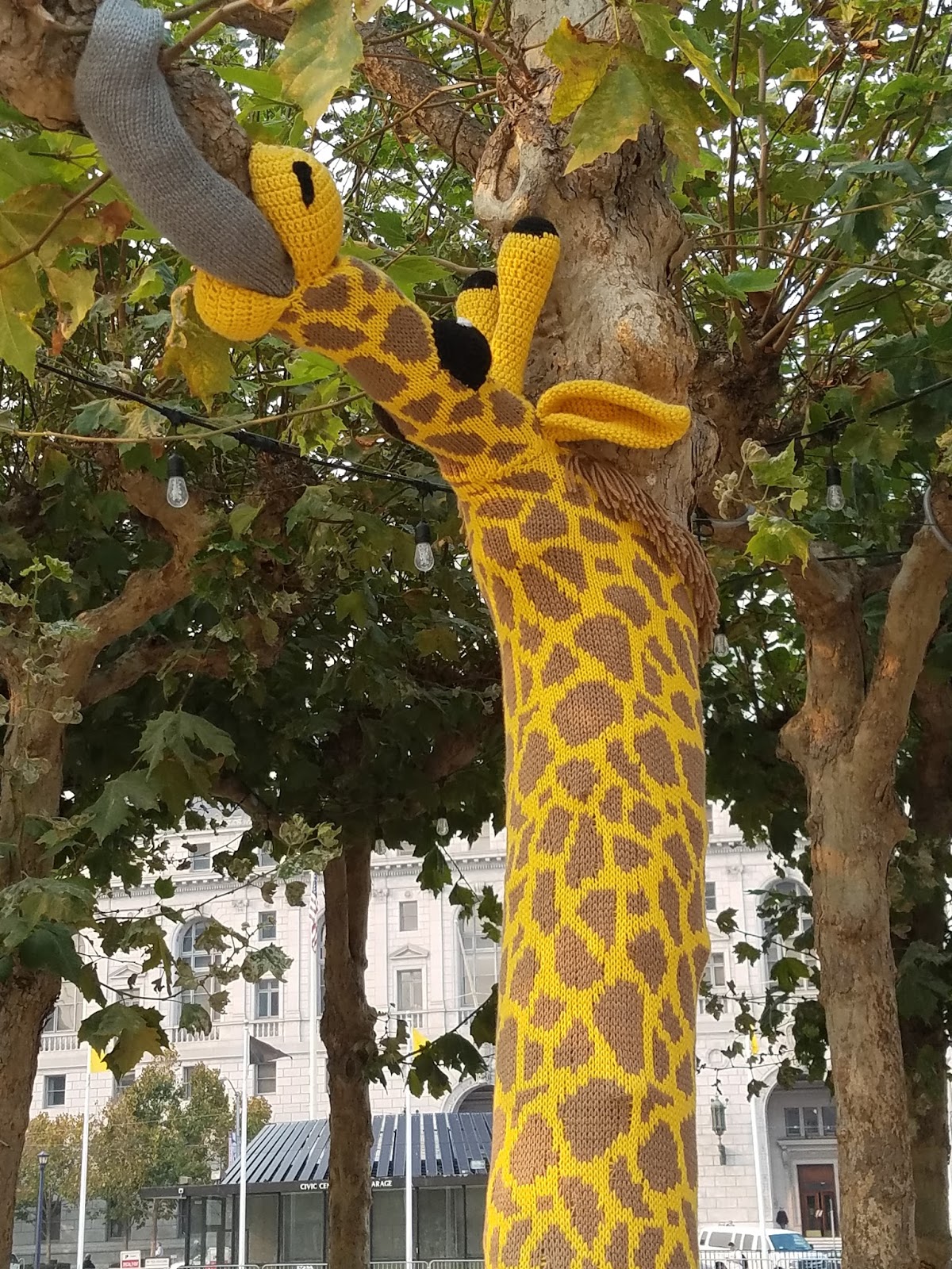 Adventures in Weseland: Knitted Tree Art