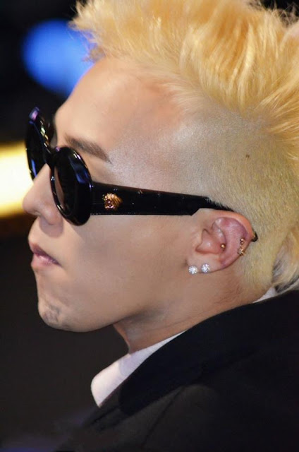 G-DRAGON crazy fashion: G-DRAGON amazing hair color at MAMA 2012 in ...