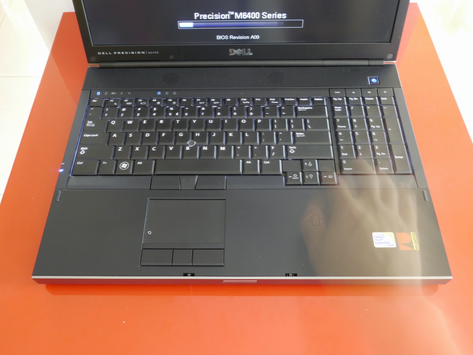 DELL Precision M6400 - мобилна работна станция с изумителни параметри ...