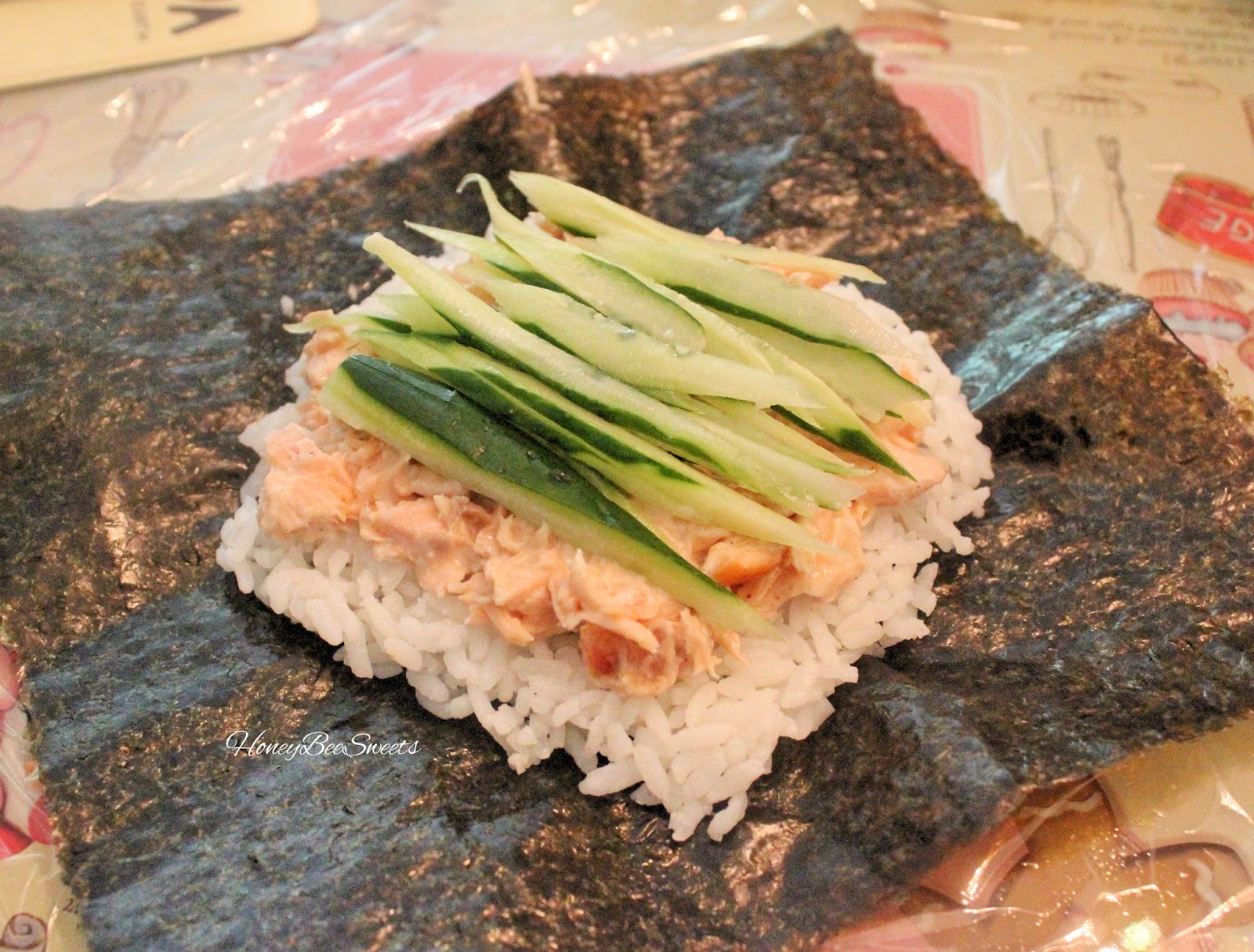 Honey Bee Sweets: Onigirazu (Japanese Rice Ball /Sandwich)