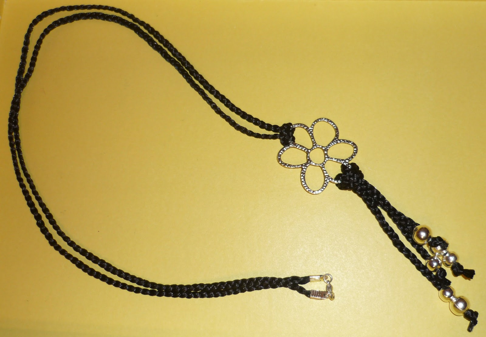 Rollos de Colores: Collares de cola de ratón