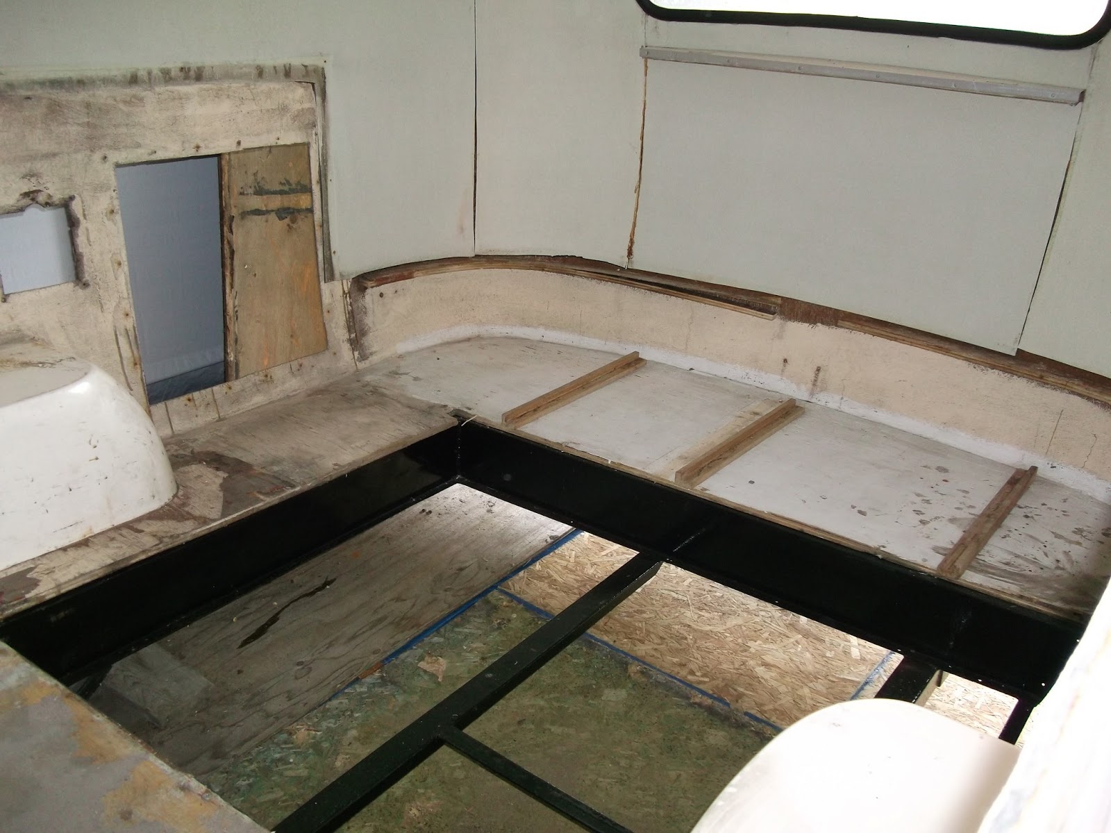 72 Boler Restoration: Resuming work after a long winter