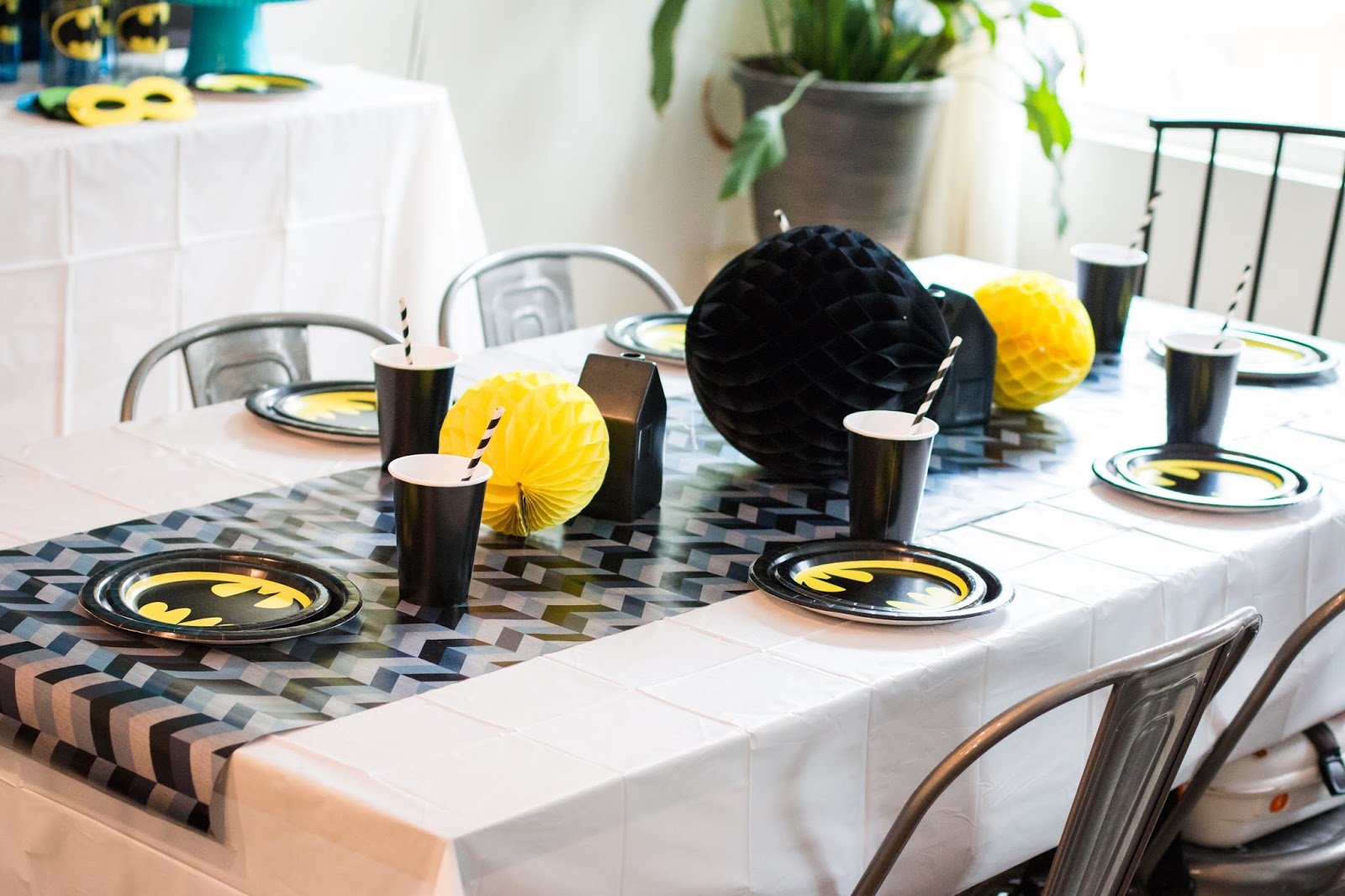 A Batman Party for Dax and Everything You Need To Recreate It - Pretty Real