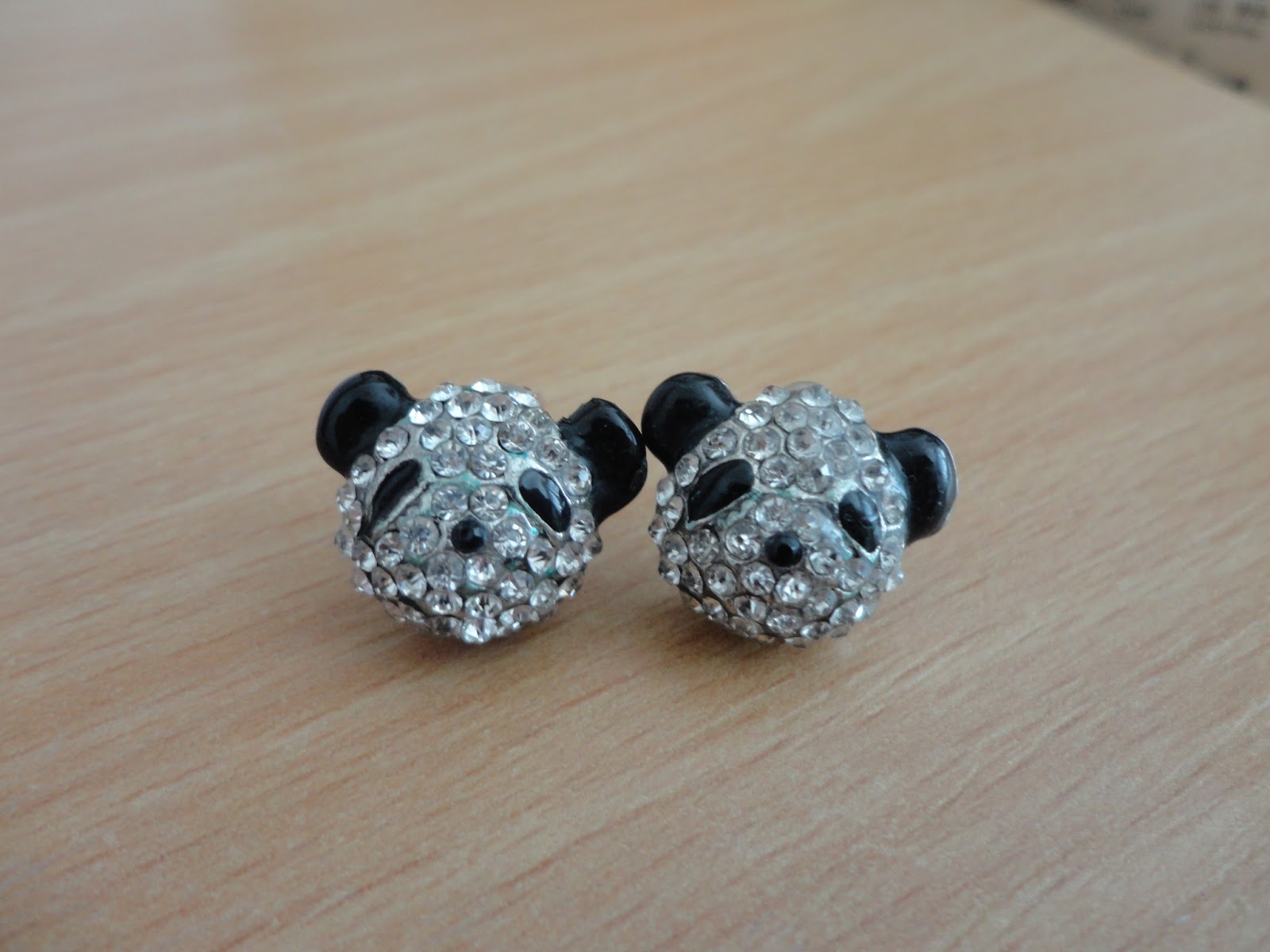 ! Between us girls: Pandománia