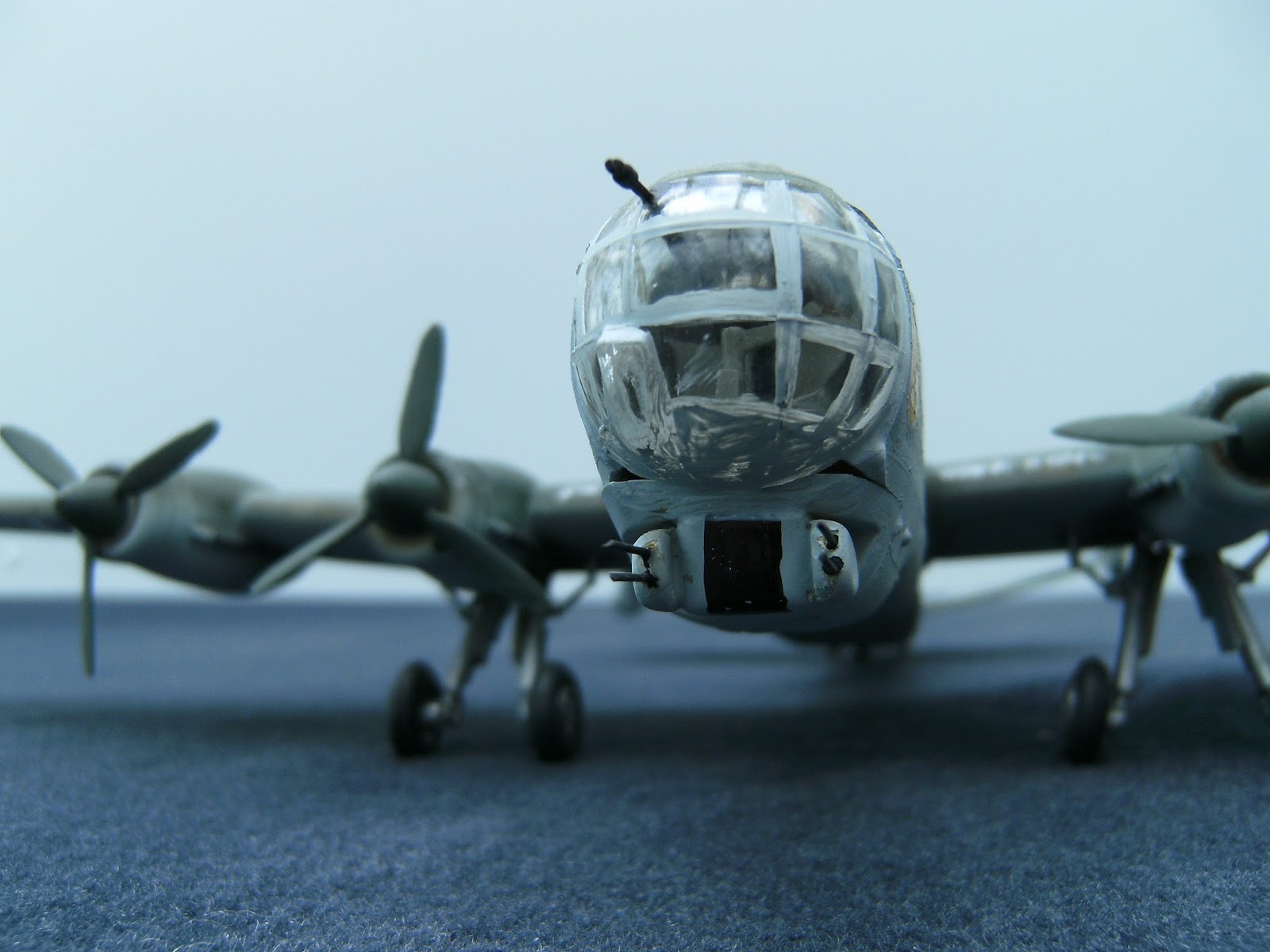 Happyscale-Modellbau: Heinkel He 277 - toad resin 1/72