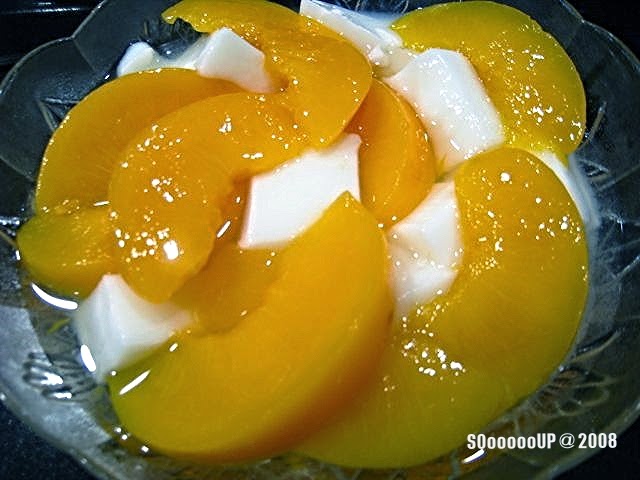 SOoooooUP: ALMOND JELLY