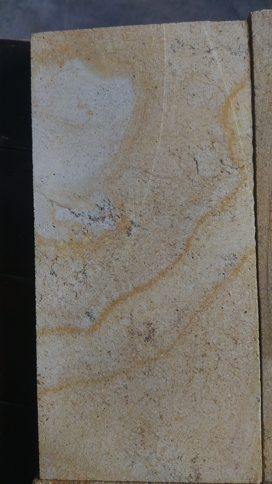 Pabrik Batu Alam Paras Jogja Palimanan Putih Super - Pengrajin Batu Alam