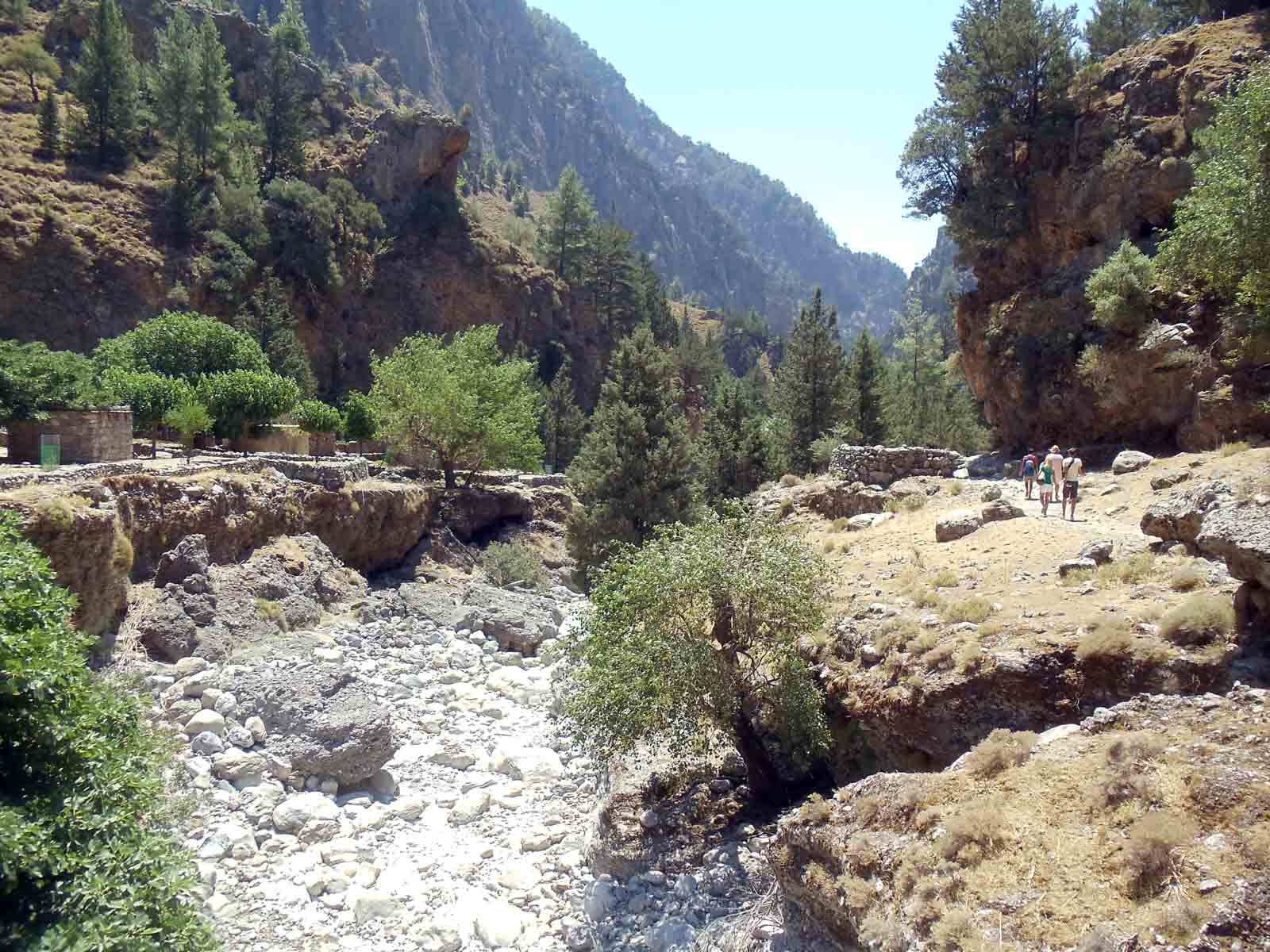Με τον ΦΟΠ στα βουνα: ΦΑΡΑΓΓΙ ΣΑΜΑΡΙΑΣ (φωτο)