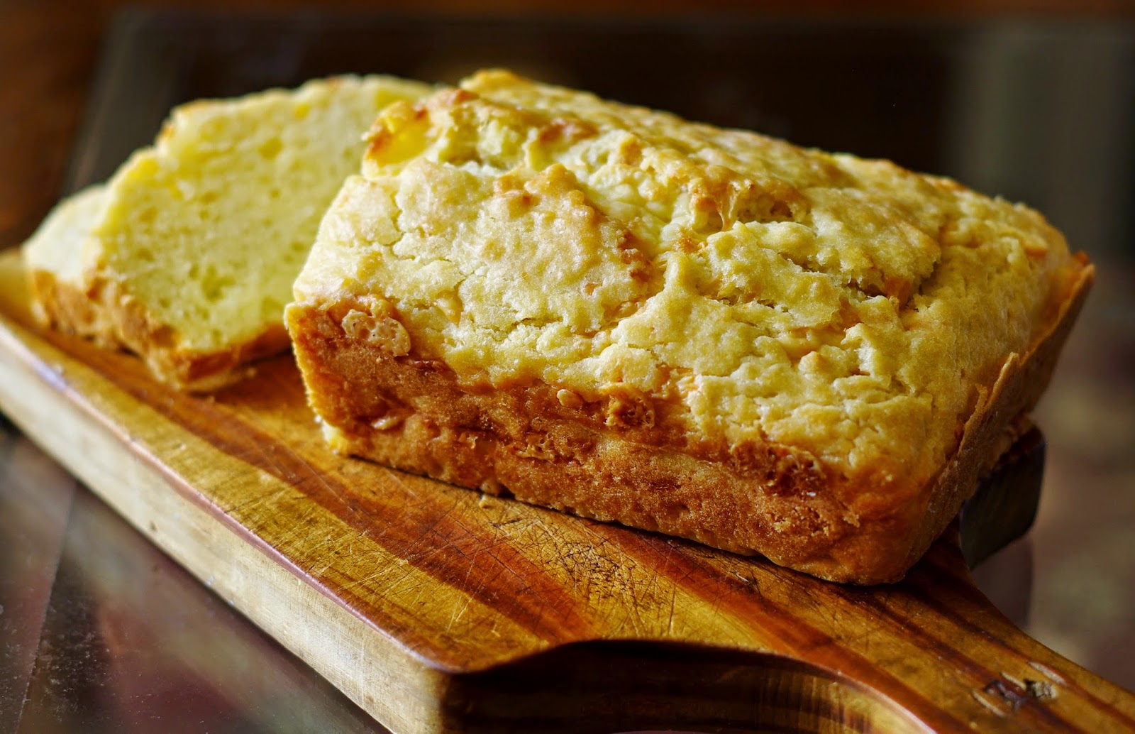 Sage Trifle: White Cheddar Cheese Bread