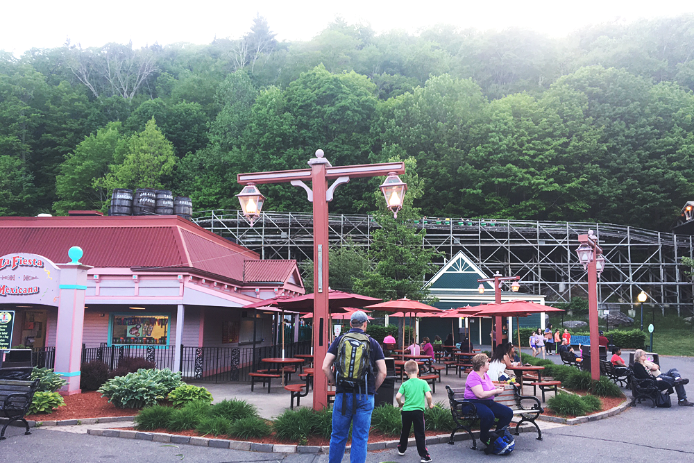 Lifestyle | Top 5 Things To Do At Lake Compounce | XO | Noelle