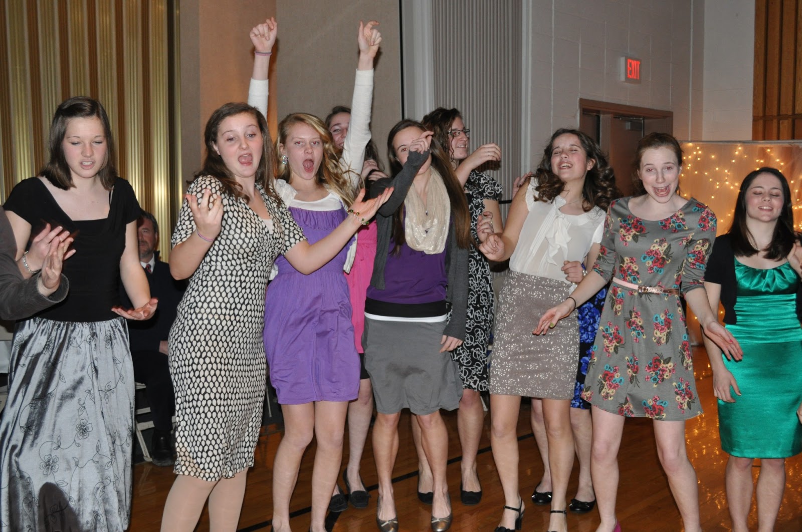 From Heaven and Earth: SOME MORMON DANCE FUN!