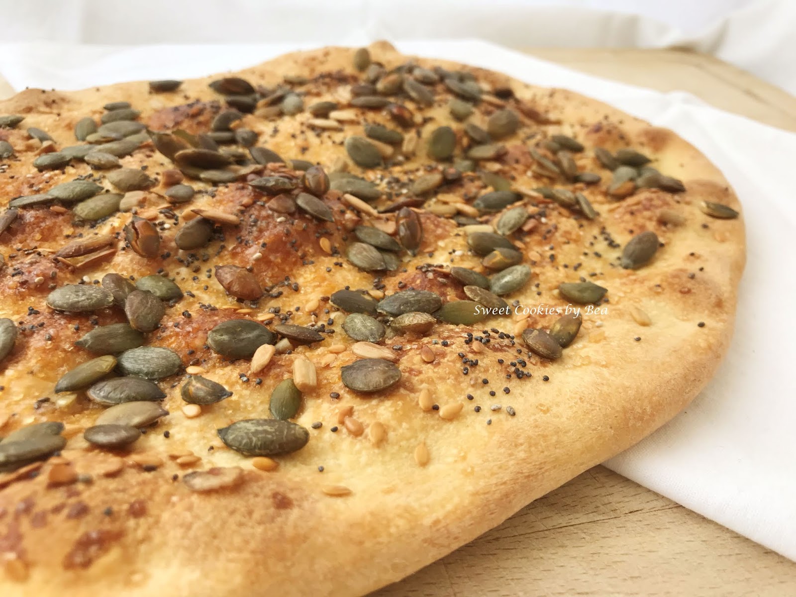 Sweet Cookies by Bea: Pan de coca dulce con semillas
