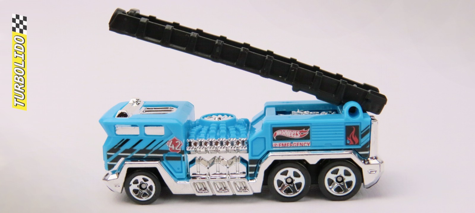 TURBOLIDO Cars: HOT WHEELS 5 ALARM / HW BFC56 - Fire Truck