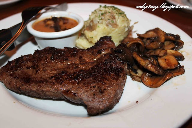 Ivy's Life: Outback Steakhouse: An all time favorite