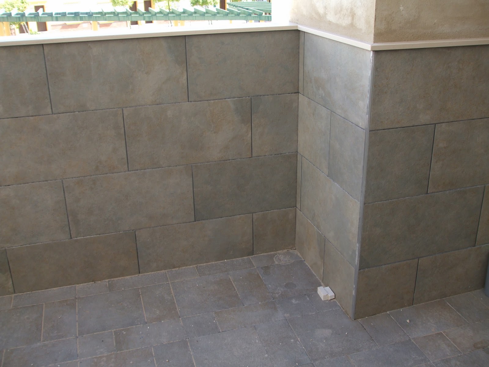 AZULEJOS, ALICATADOS Y ALICATADORES.: ALICATADO EN VIVIENDA PARTICULAR ...