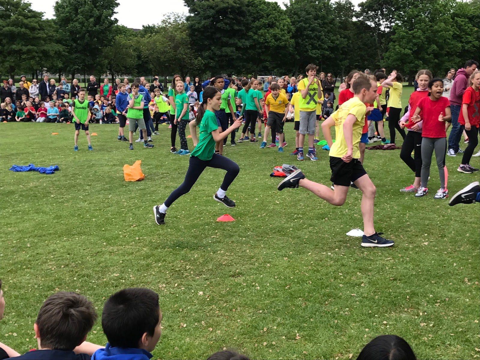 Sciennes Class of 2010: Sports Day - Relay