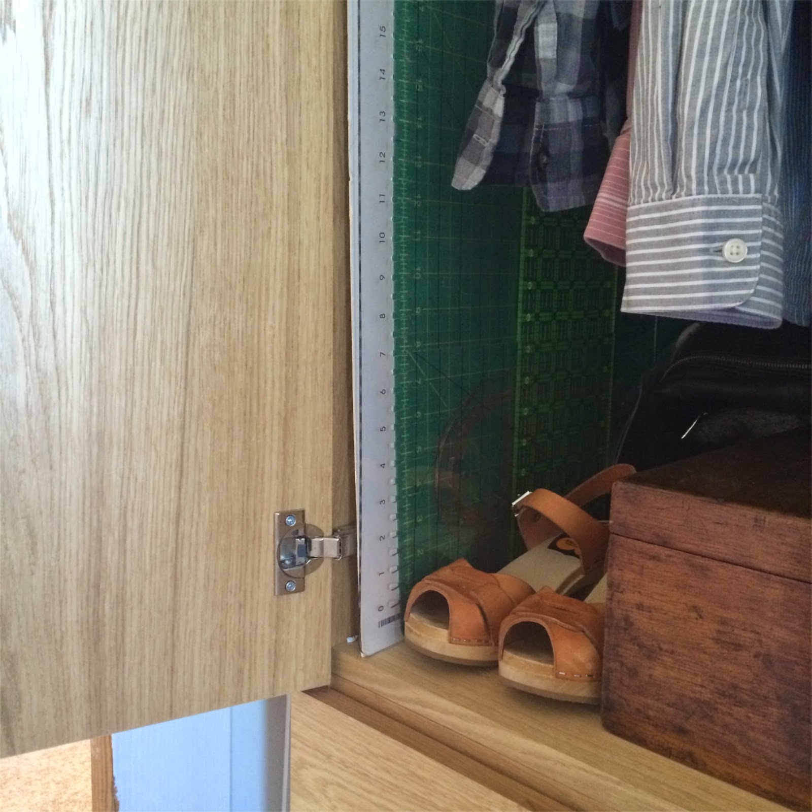 Sewing in a bedroom... - Tutorial Smart