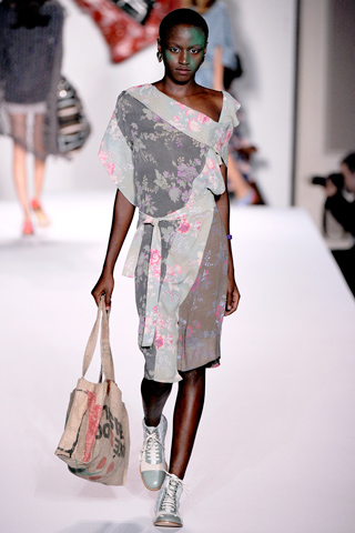 Saint Models Jamaica: Ashane Rose Gives It All on London & Paris ...