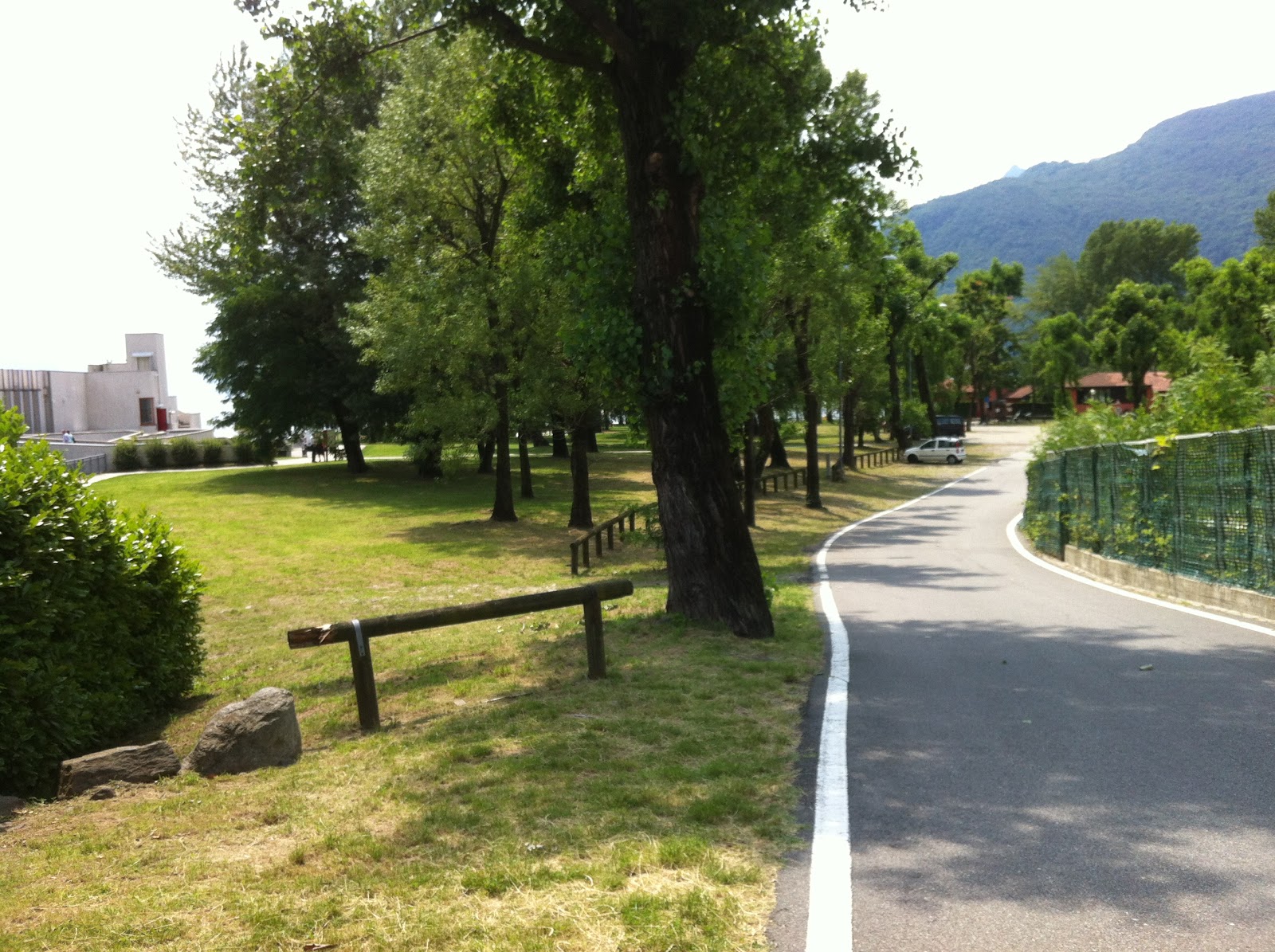 Visita www.le-avventure-di-pierino.com: Maccagno - Parco Giona