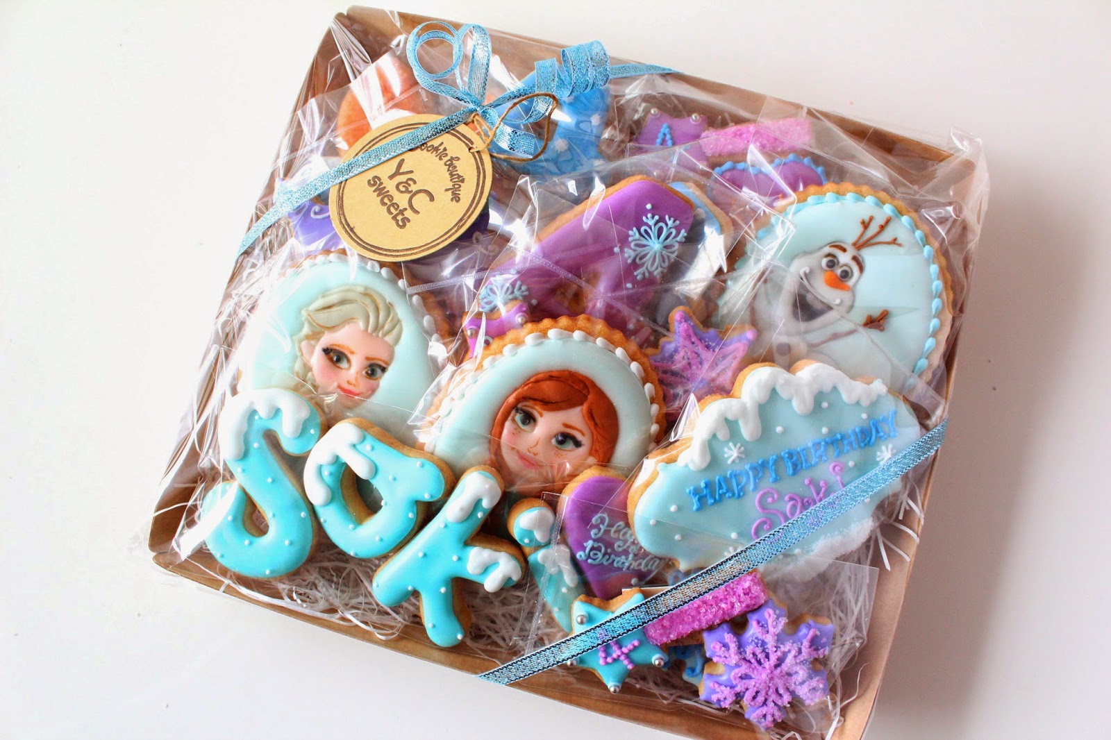 Sweeten your day.: FROZEN icing cookies アナと雪の女王のアイシングクッキー