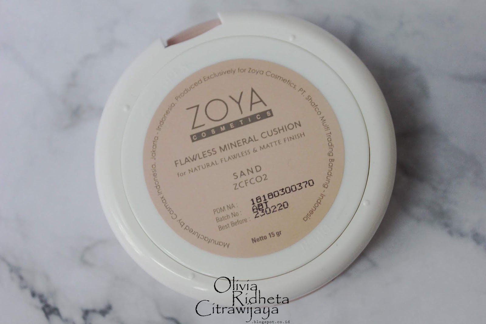 MINERAL BASED MAKE-UP ? NEW BB CUSHION ZOYA COSMETICS | IS IT GOOD ...