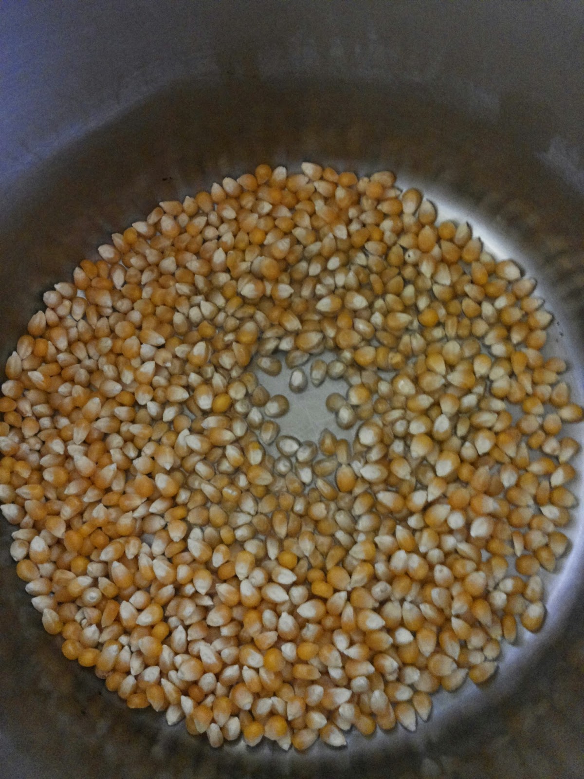 A Jewish Grandmother : Popcorn, The Old Fashioned Way