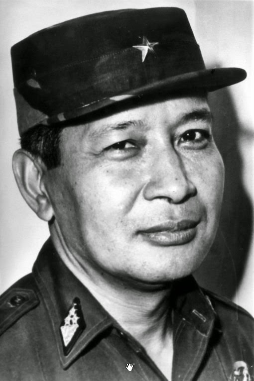 Indonesia Zaman Doeloe: Foto Soeharto kemungkinan dari tahun 1966