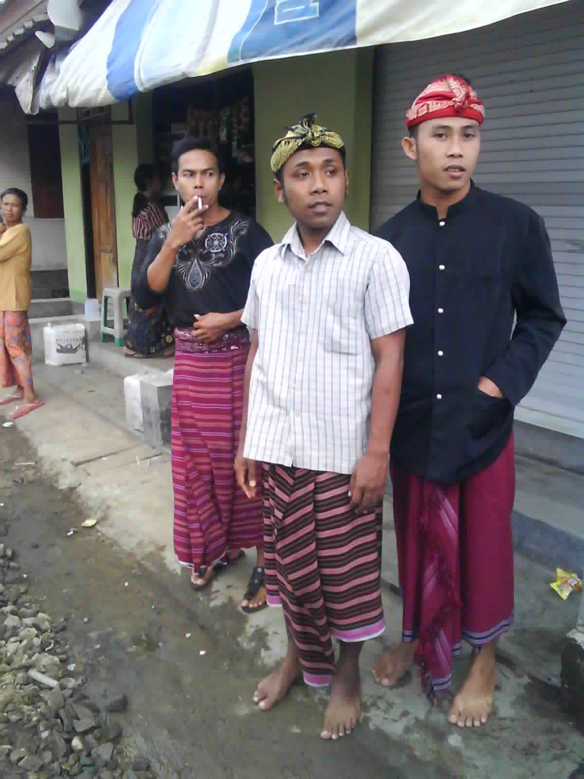 SENI RUPA BAGUS: Begawe Suku Sasak Mercapada Narmada-Lombok-NTB