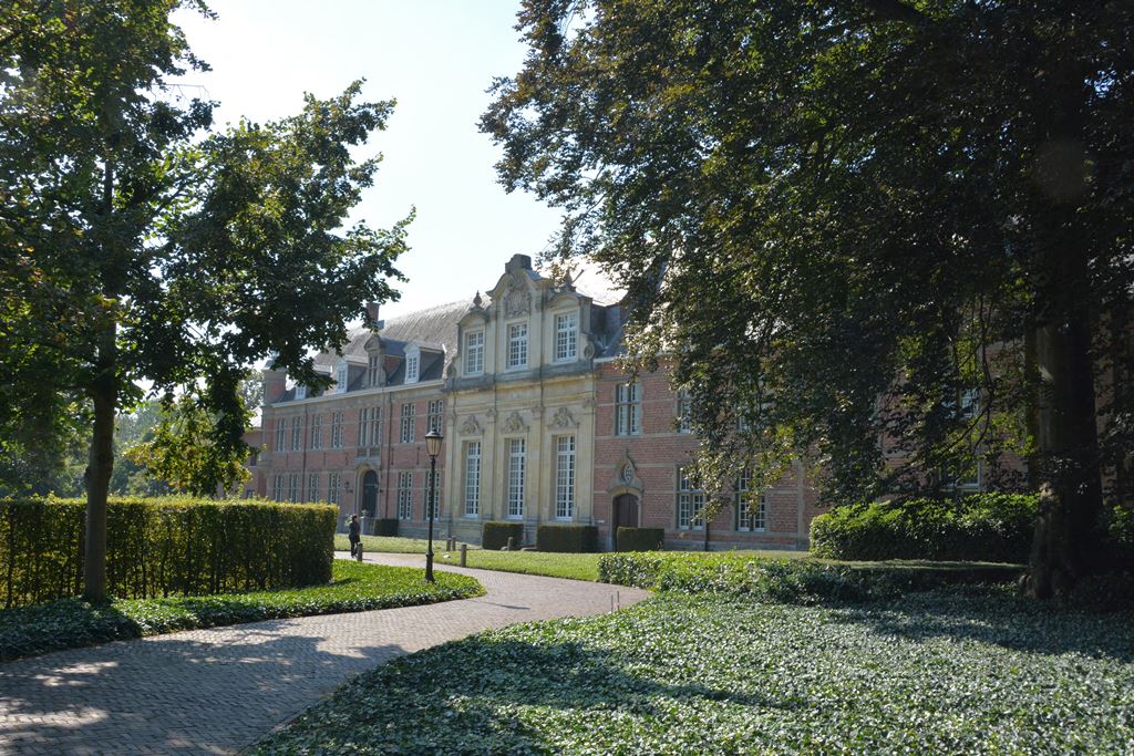 Travels - Ballroom Dancing - Amusement Parks: Tasting beer and ...