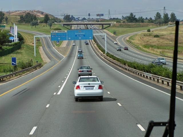 Law Web: Bombay highcourt; Right to good roads is a fundamental right ...