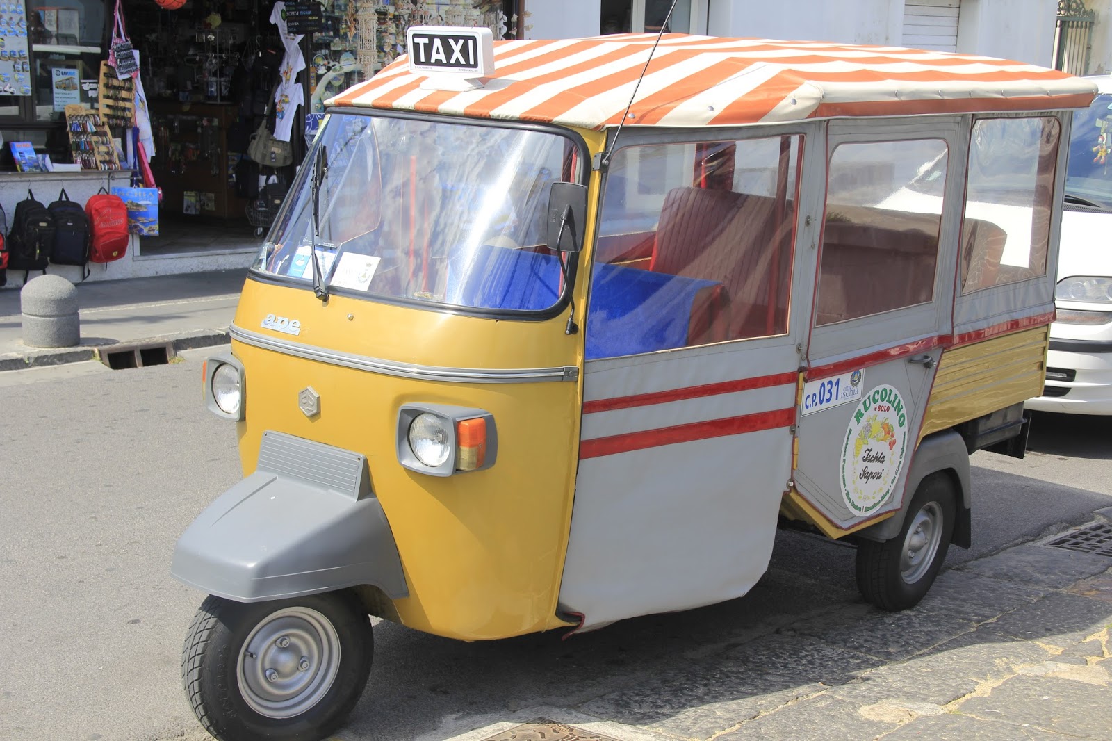 The Travel Gazette: IL SERVIZIO TAXI AD ISCHIA: TRA I PIU ...