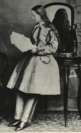 I LIKE the things I LIKE!: Dr. Mary Walker statue