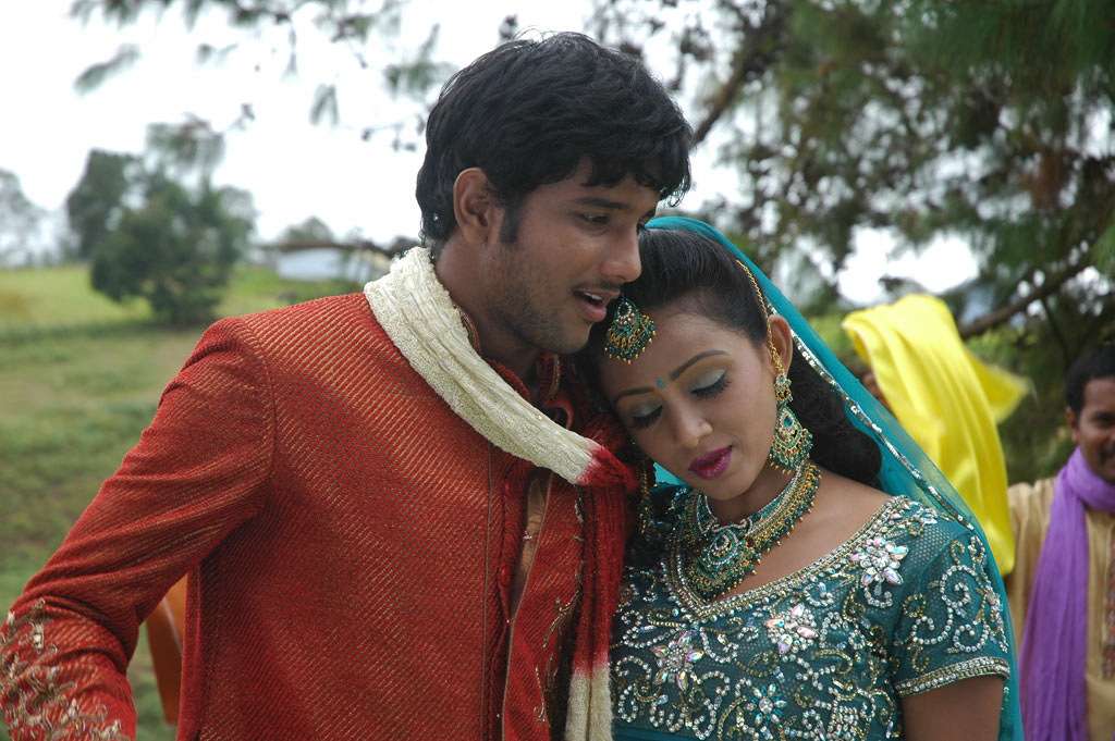 Neengatha Ennam Movie HQ Stills - Hot PHOTOSHOOT Bollywood, Hollywood ...