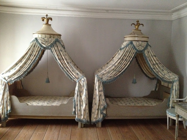 Eye For Design: The Lit à la Polonaise....Elaborate And Romantic Beds