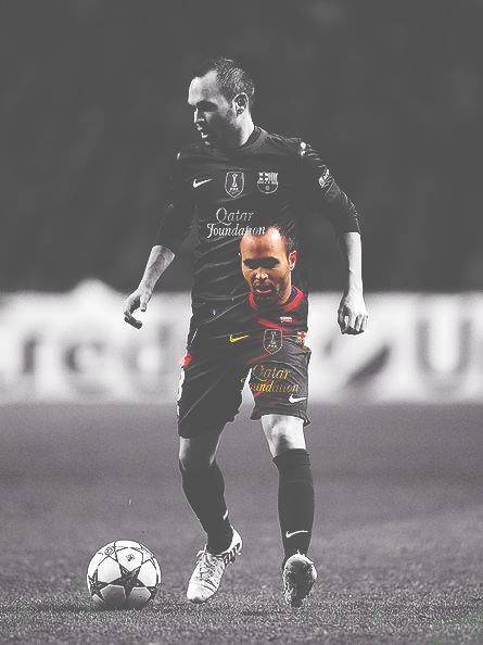 FOTO BLOG CULÉ: DON ANDRES INIESTA EN BLANCO Y NEGRO