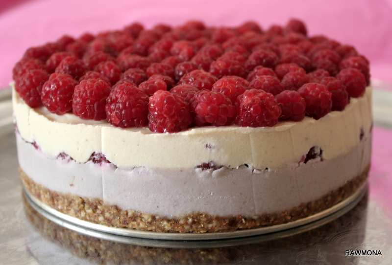 Rawmona: Tort fin cu zmeură