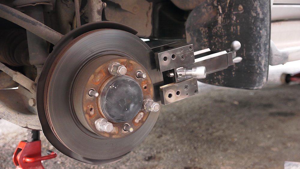 The story of dennis the menace and his mango.: Skimming a disc~ with ...