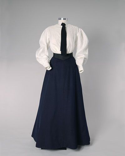 The Closet Historian: Sunday Spotlight: The Edwardian Lady Adventurer