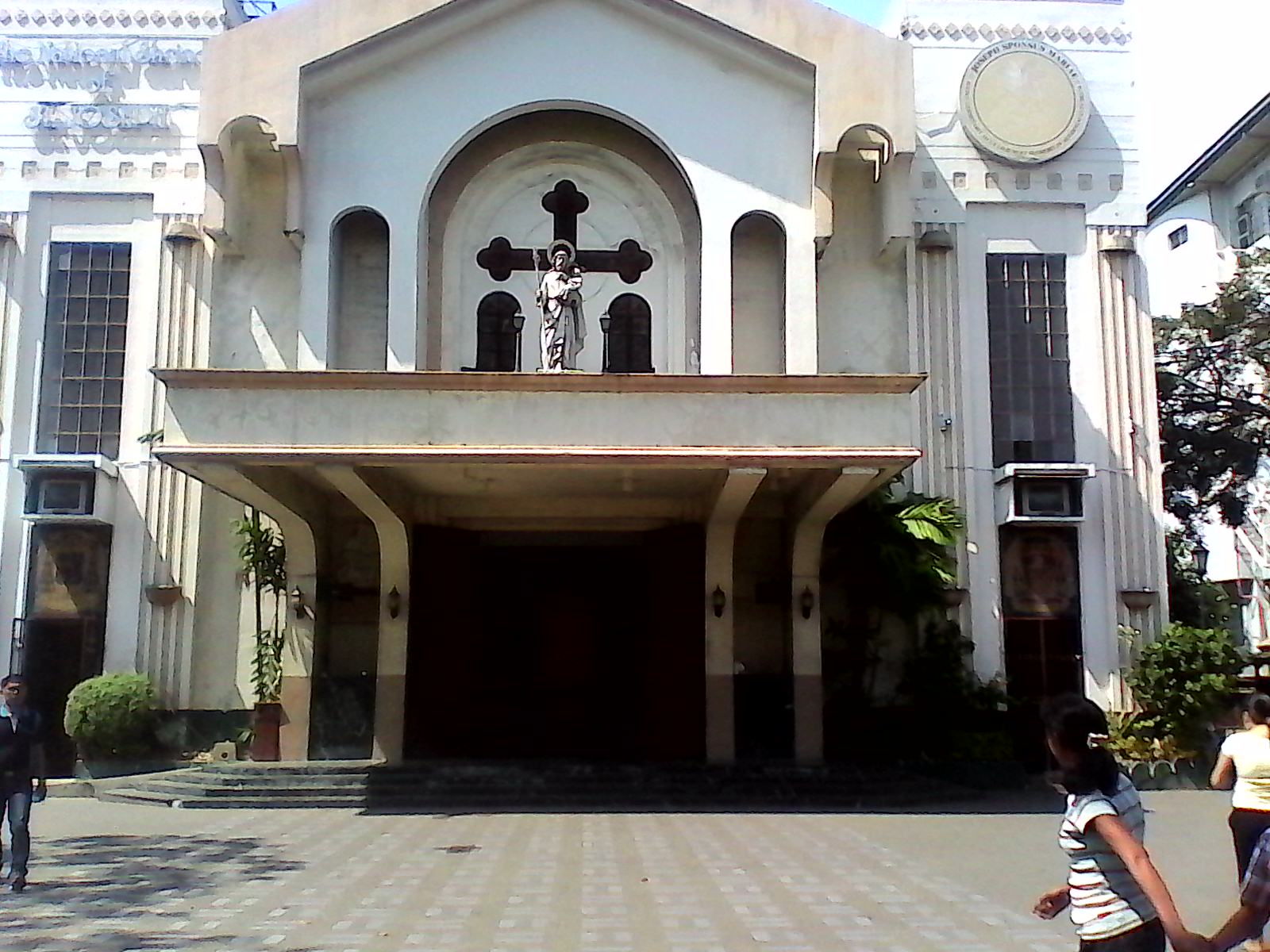 Must Be That Girl!: St. Joseph Parish Church and Mandaue City Hall
