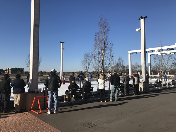 The Motlow Buzz: Fountains at Gateway Opens Outdoor Skating Rink for ...