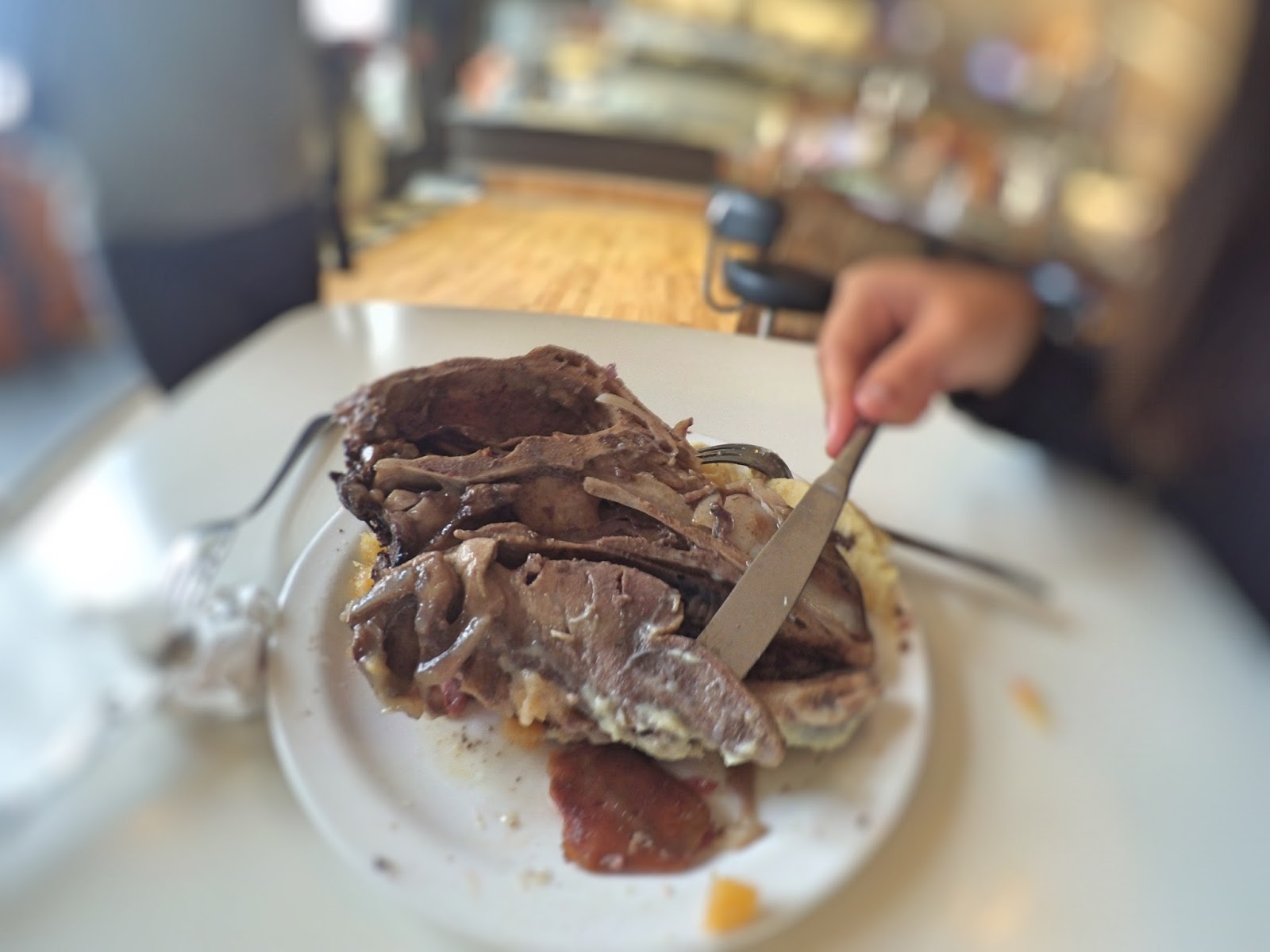 Miss HappyFeet: The Day We Ate Svið (Sheep Head) in Iceland