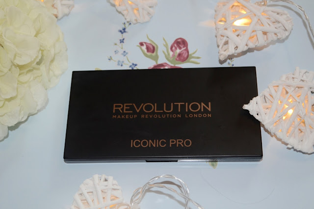 Iconic Pro Palette by Revolution Review - Test Blog