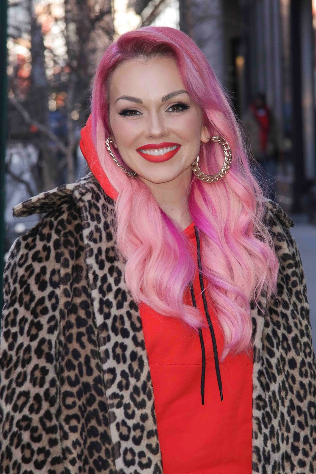 KANDEE JOHNSON 'PRETTY IN PINK' NYC FASHION