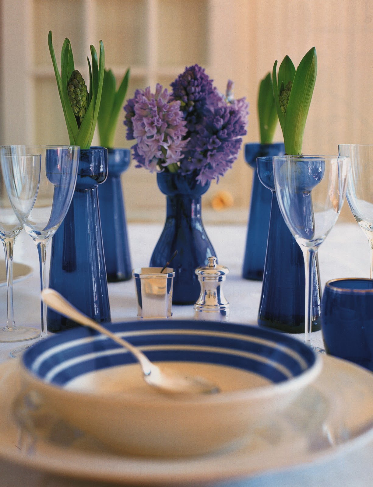 Blue and White Monday with Alberto Pinto, Carolyne Roehm and Joe Nye